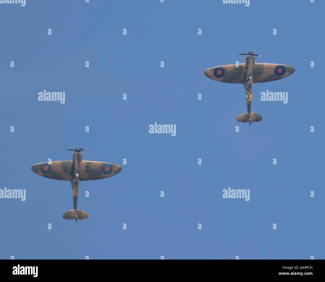 World war 2 spitfire aircraft hi-res stock photography and images - Alamy