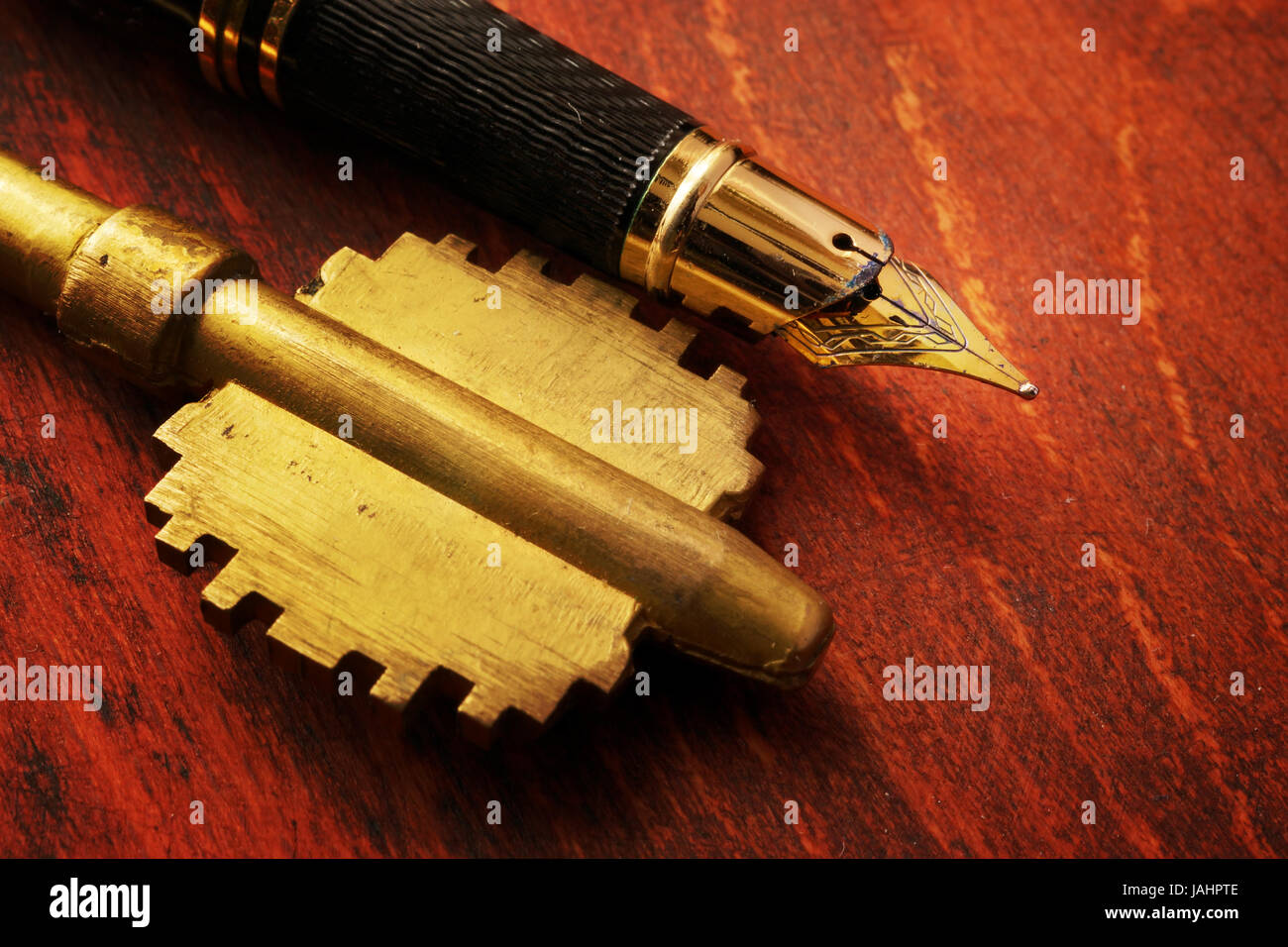 Real estate contract hi-res stock photography and images - Alamy