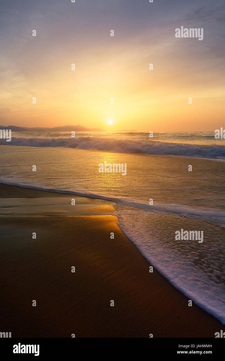 beach shore at the sunset Stock Photo - Alamy