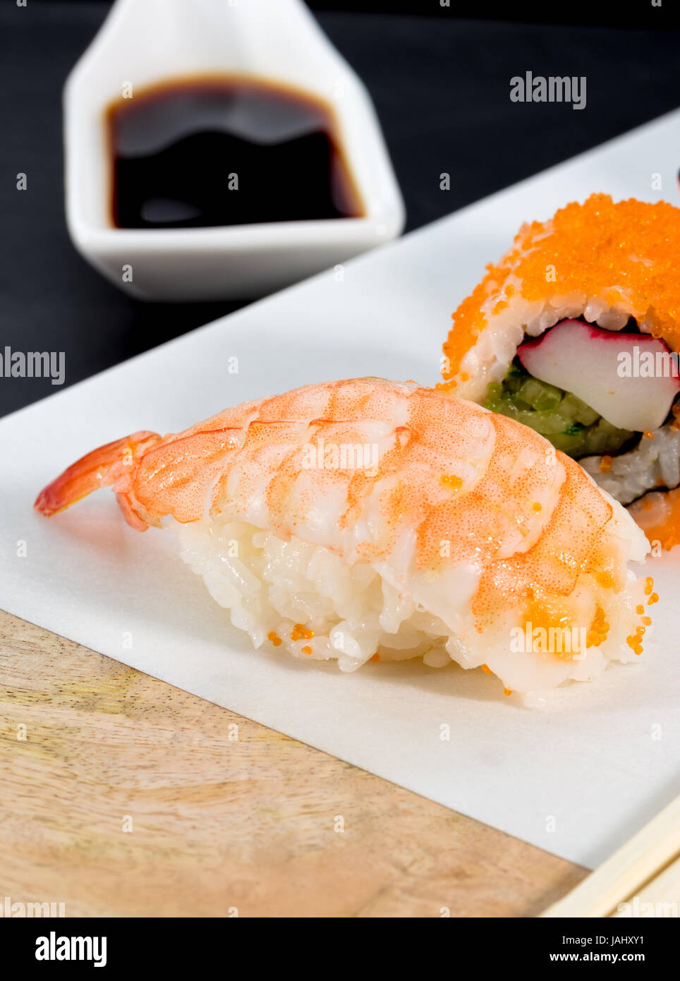 Nigiri hi-res stock photography and images - Alamy
