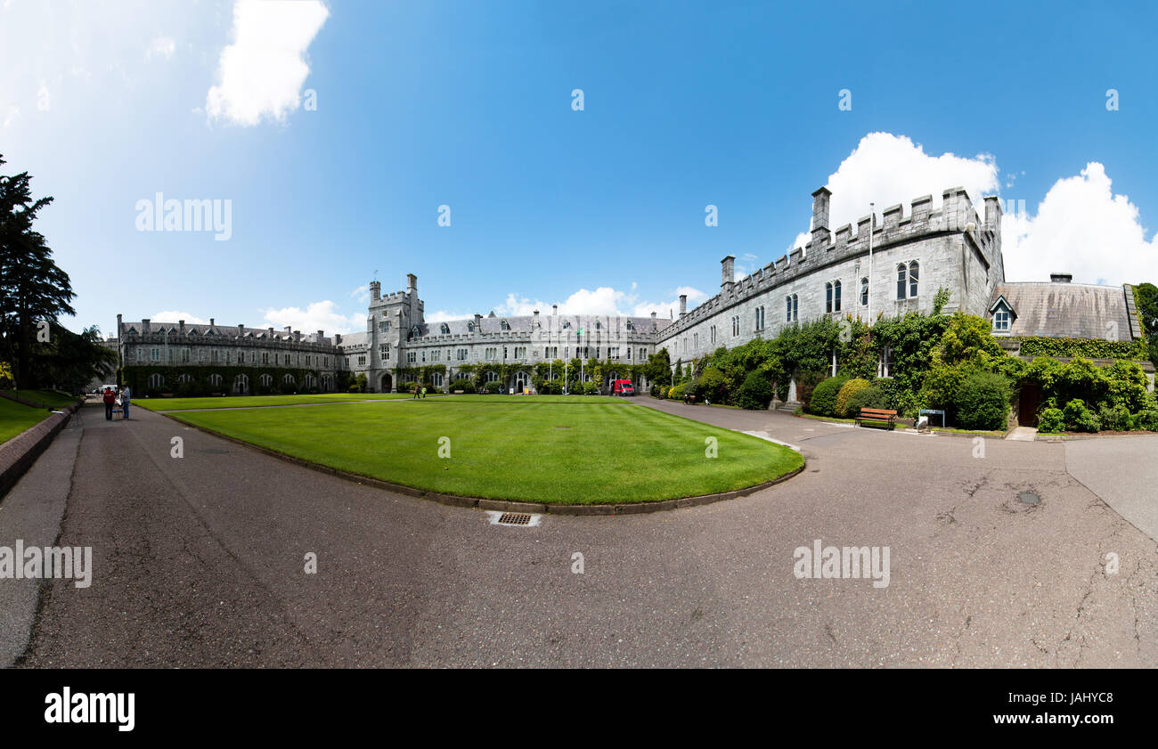 University college cork graduation hi-res stock photography and images ...