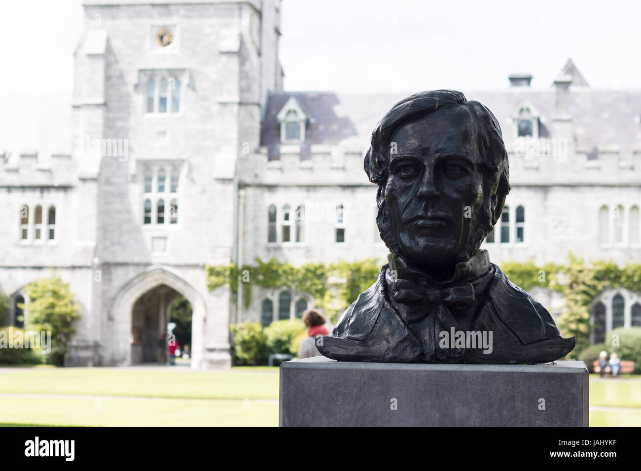 University college cork graduation hi-res stock photography and images ...