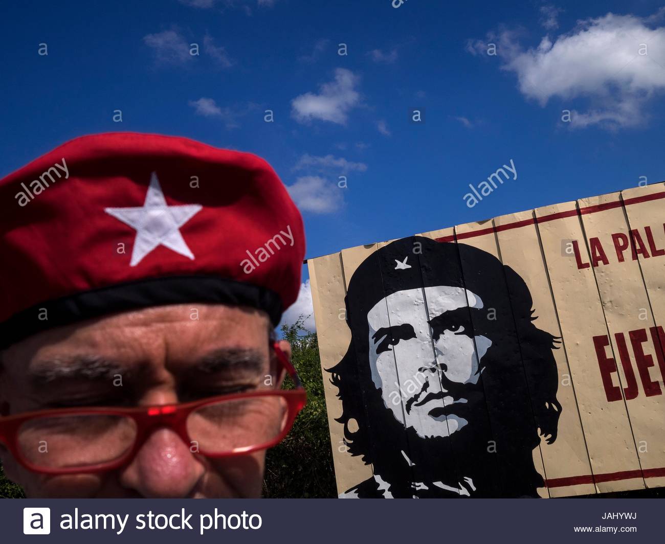 Beret Stock Photos & Beret Stock Images - Alamy