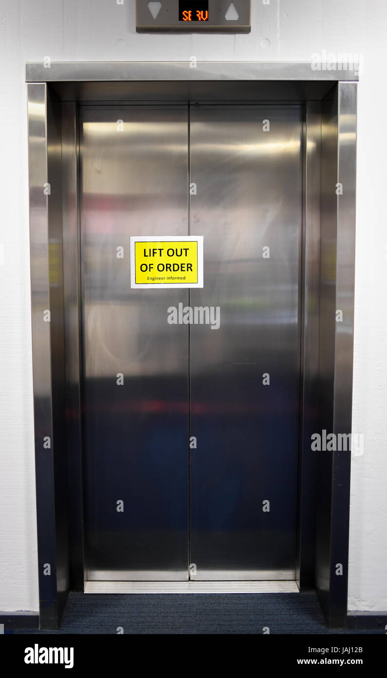 Out of order lift hi-res stock photography and images - Alamy