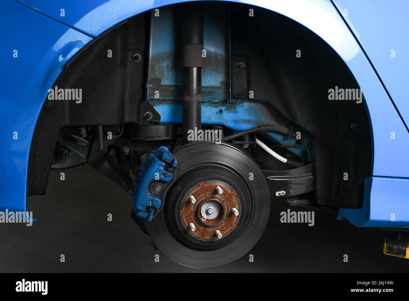 Hub maintenance hi-res stock photography and images - Alamy