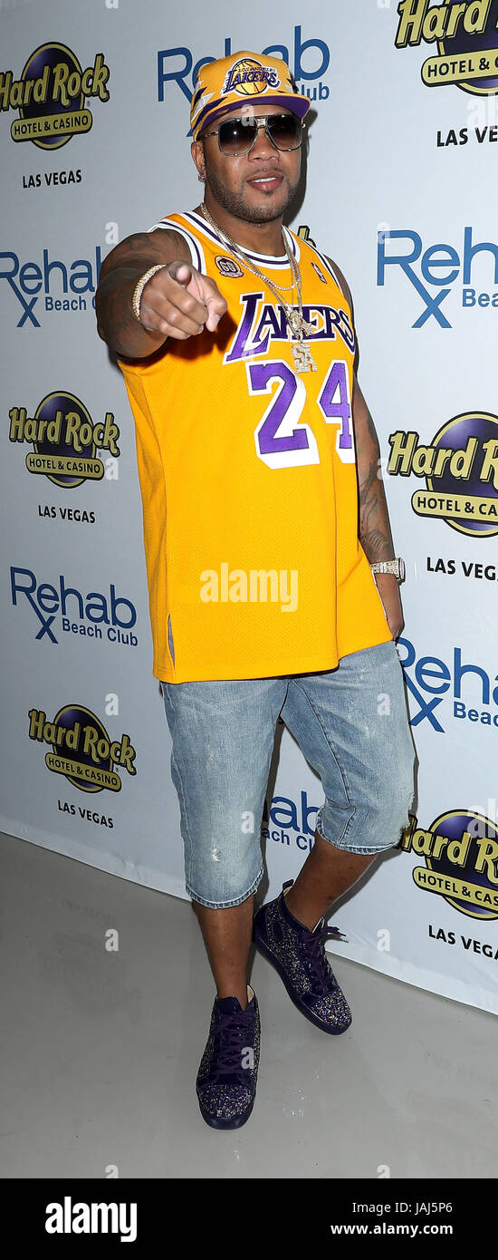 Rehab Beach Club at Hard Rock Hotel & Casino kicks off grand opening ...