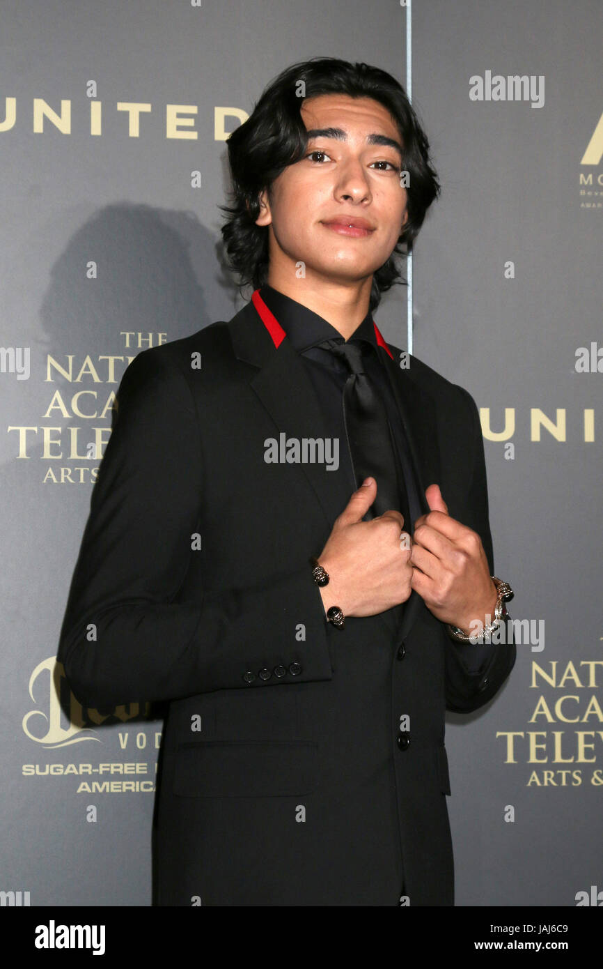 2017 Creative Daytime Emmy Awards at the Pasadena Civic Auditorium ...