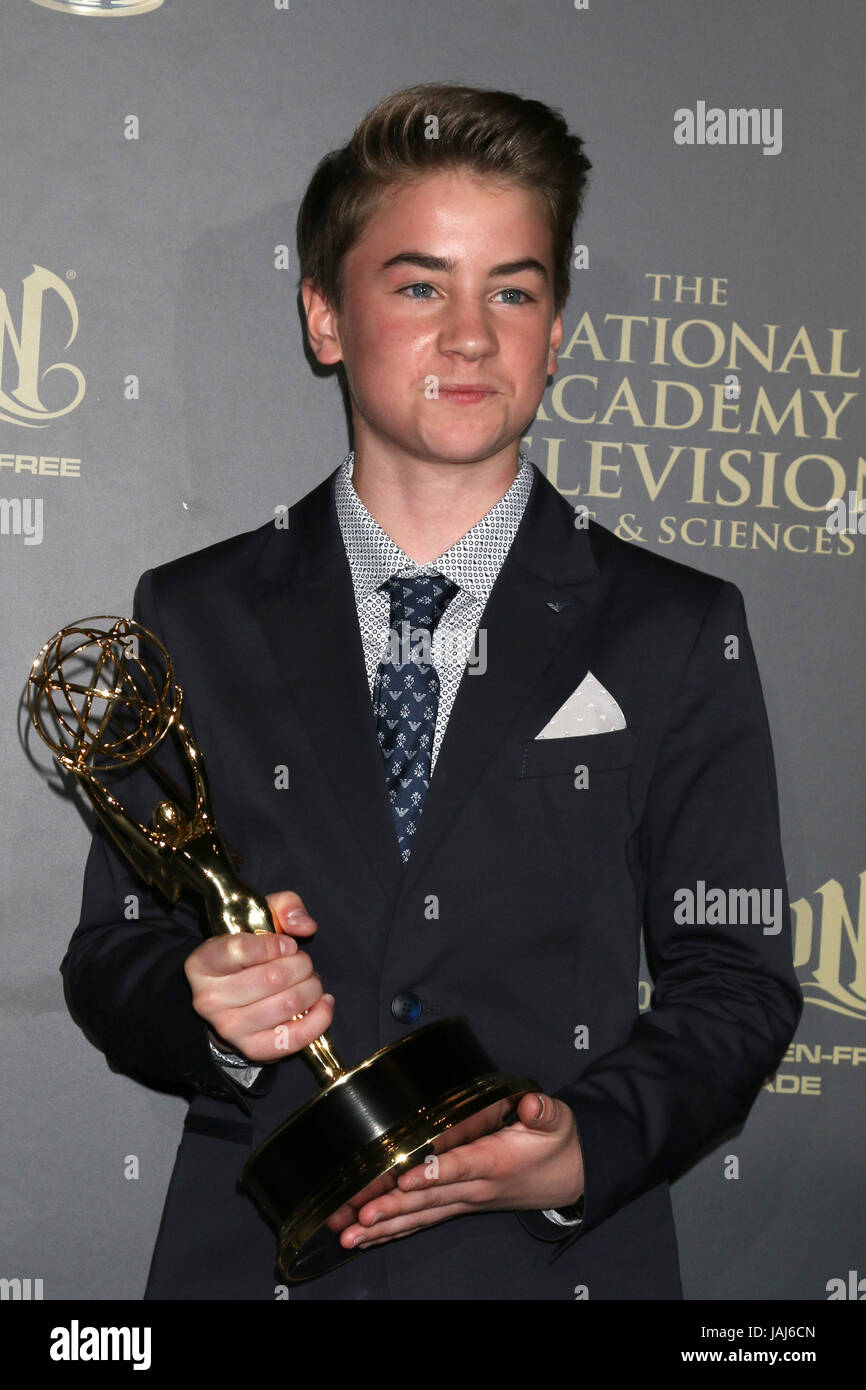2017 Creative Daytime Emmy Awards at the Pasadena Civic Auditorium ...