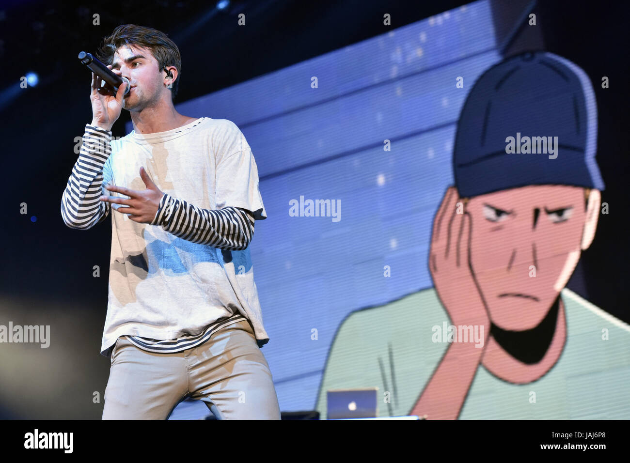 The Chainsmokers performing live onstage at the Allstate Arena in ...