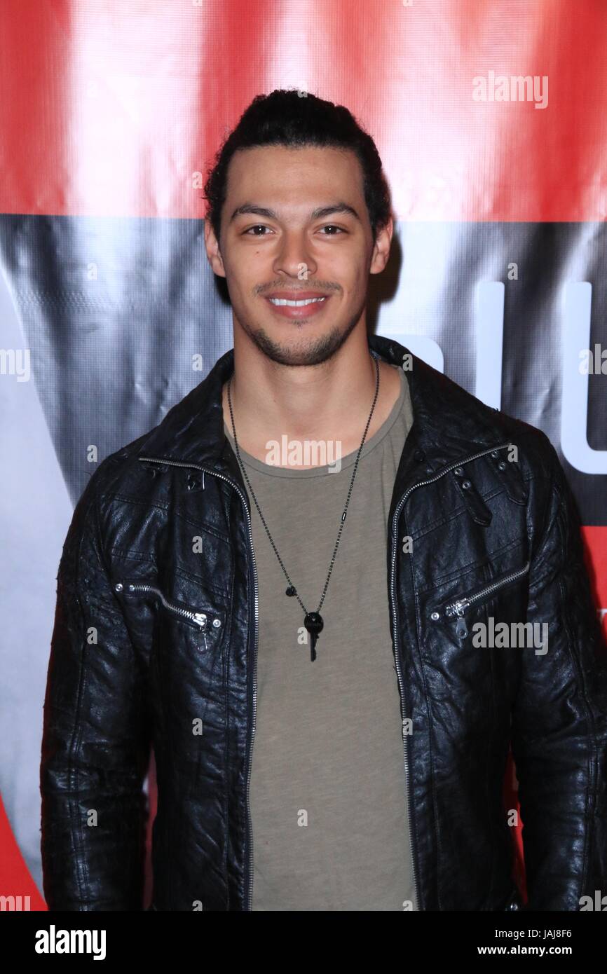 Josie Walsh's Ballet Red presents 'A Secret Garden' - Arrivals ...