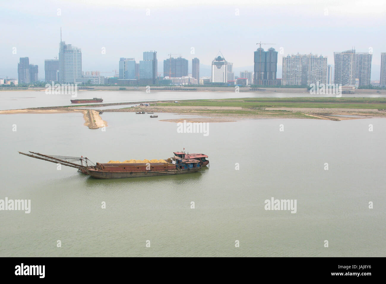 Nanchang city skyline hi-res stock photography and images - Alamy