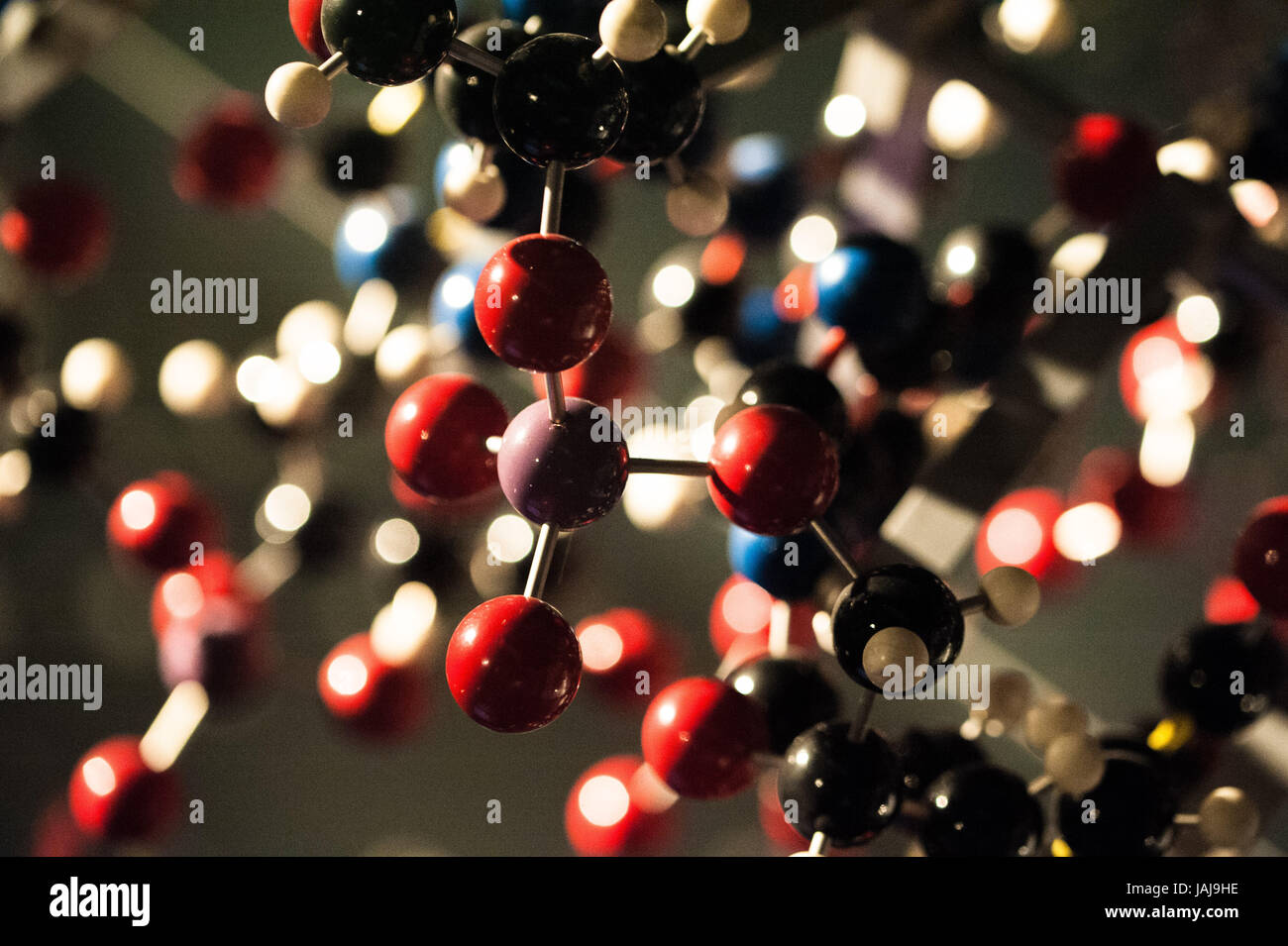 An atomistic model of organics molecule Stock Photo - Alamy An atomistic model of organics molecule Stock Photo - Alamy
