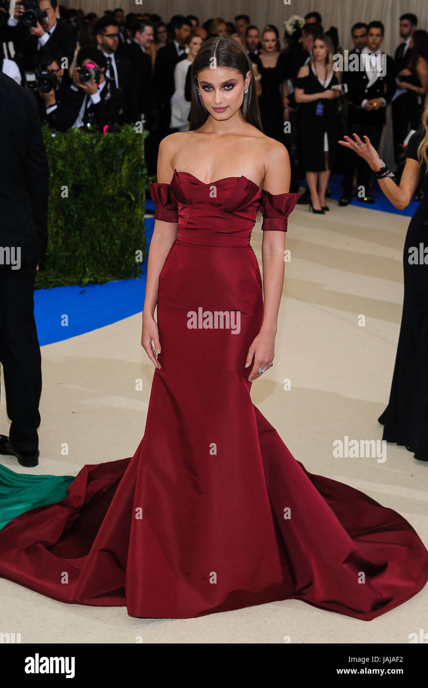The Met Gala 2017 - Arrivals Featuring: Taylor Hill Where: New York ...