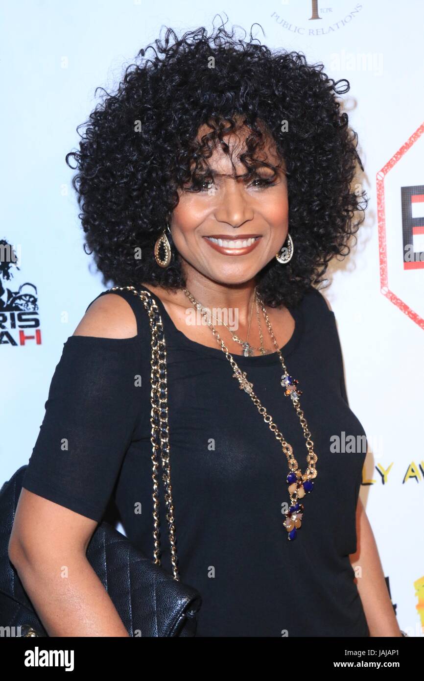 Bully Awareness Network presents Spring Bling Fashion Show Featuring ...