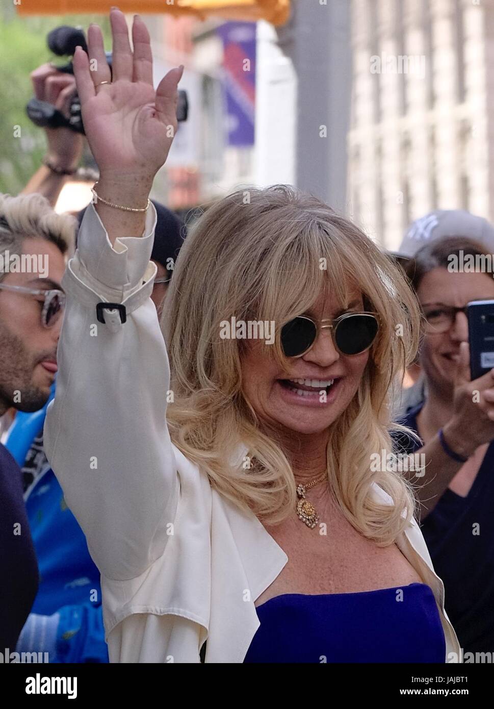 Goldie Hawn leaving AOL Build in New York Featuring: Goldie Hawn Where ...