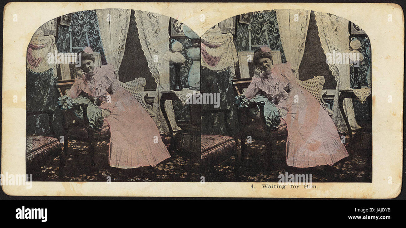 The 25 Stages from Courtship to Marriage Stock Photo - Alamy