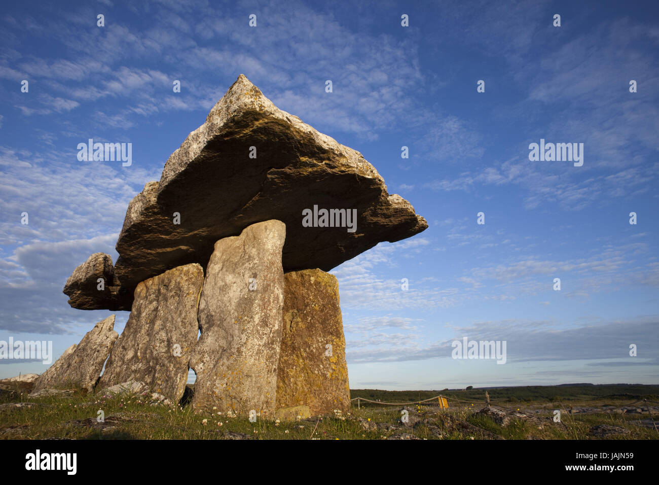 Ireland,county Clare,Burren,karstland,Poulnabrone dolmens Stock Photo ...