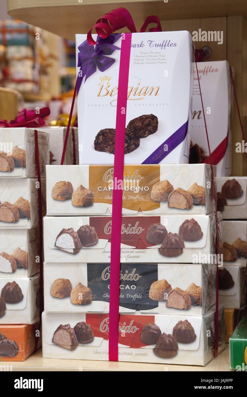 Belgium,Brussels,chocolate retail shop,expense Stock Photo - Alamy