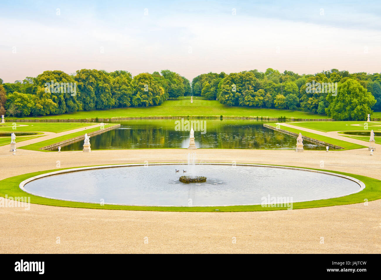 France,Picardy,castle Chantilly,Renaissance garden Stock Photo - Alamy