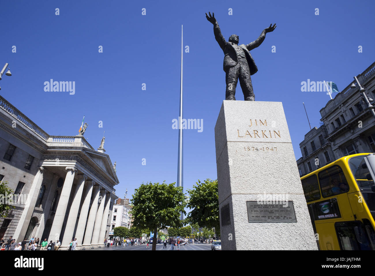 Ireland,Dublin,O'Connell Street,statue of Jim Larkin,main post Stock ...