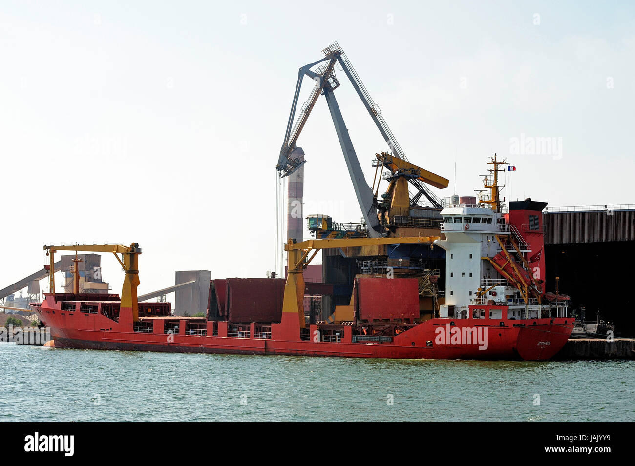 Fos sur mer port hi-res stock photography and images - Alamy