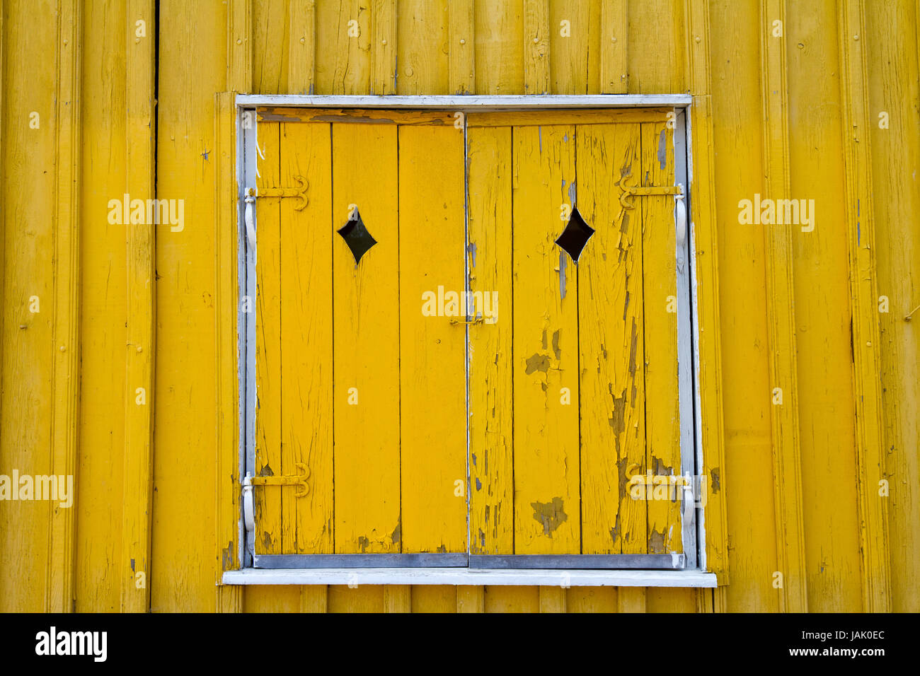 Yellow window frame hi-res stock photography and images - Alamy