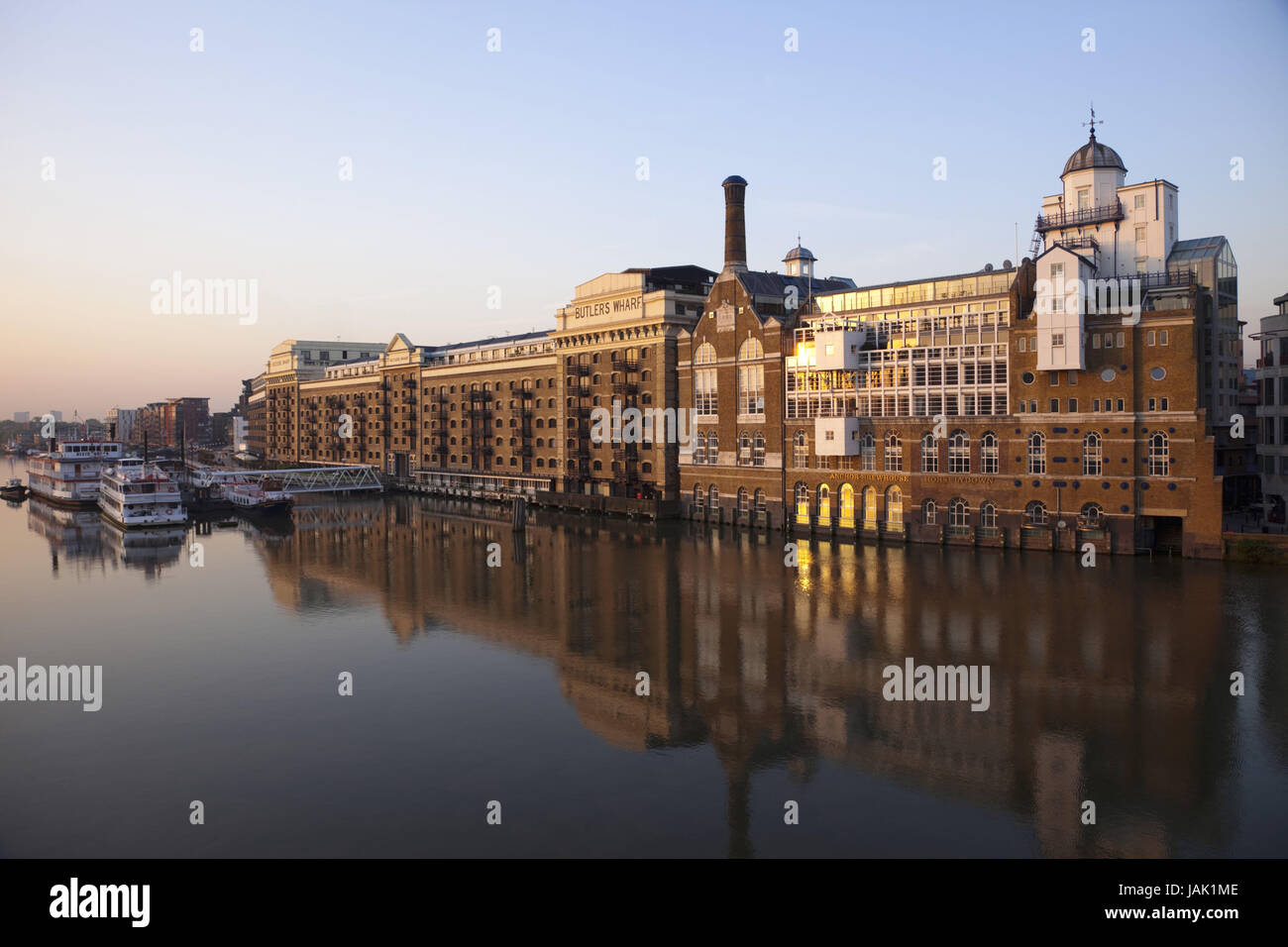 Butler flats hi-res stock photography and images - Alamy