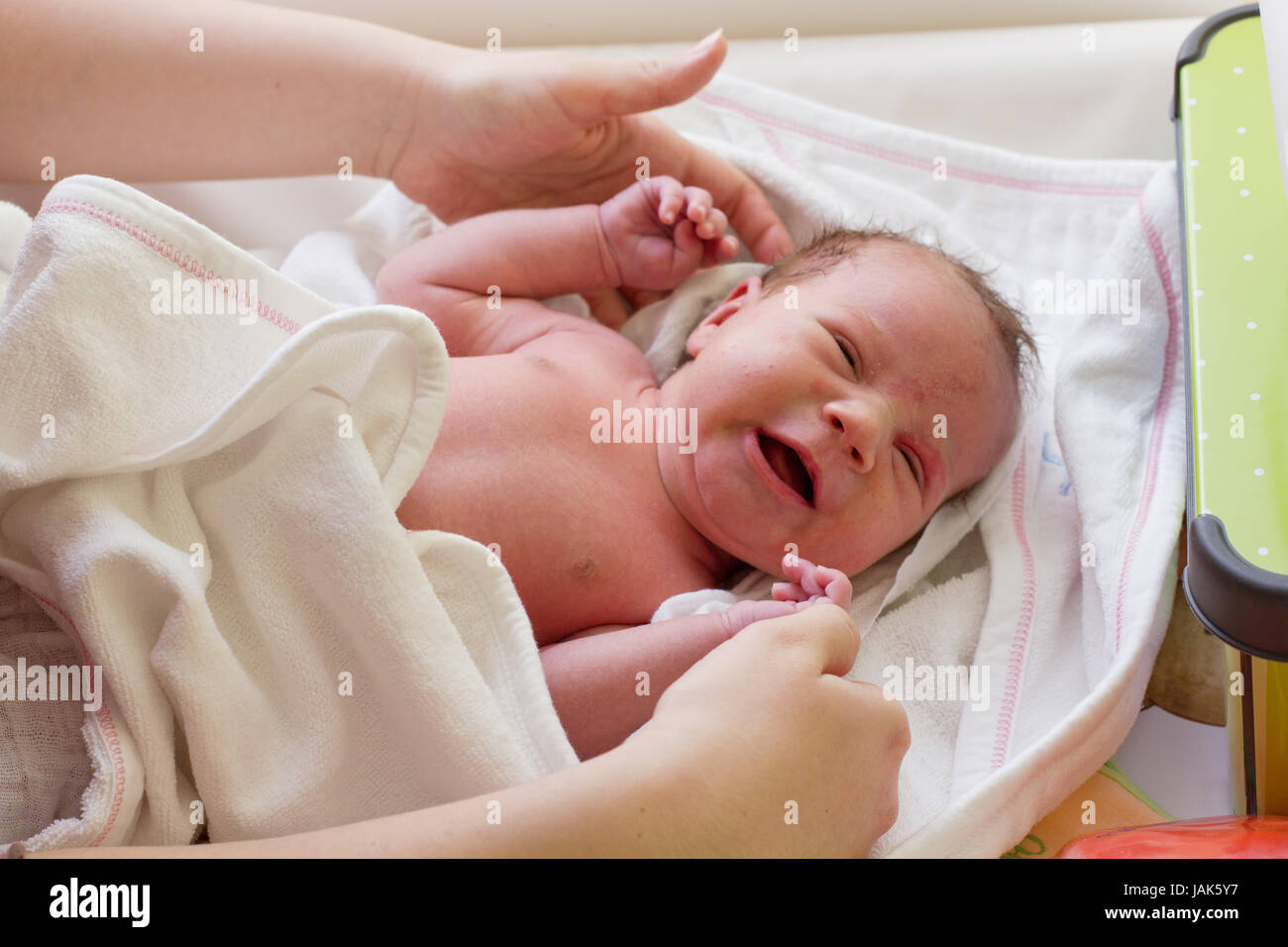 Portrait of newborn baby crying Stock Photo - Alamy