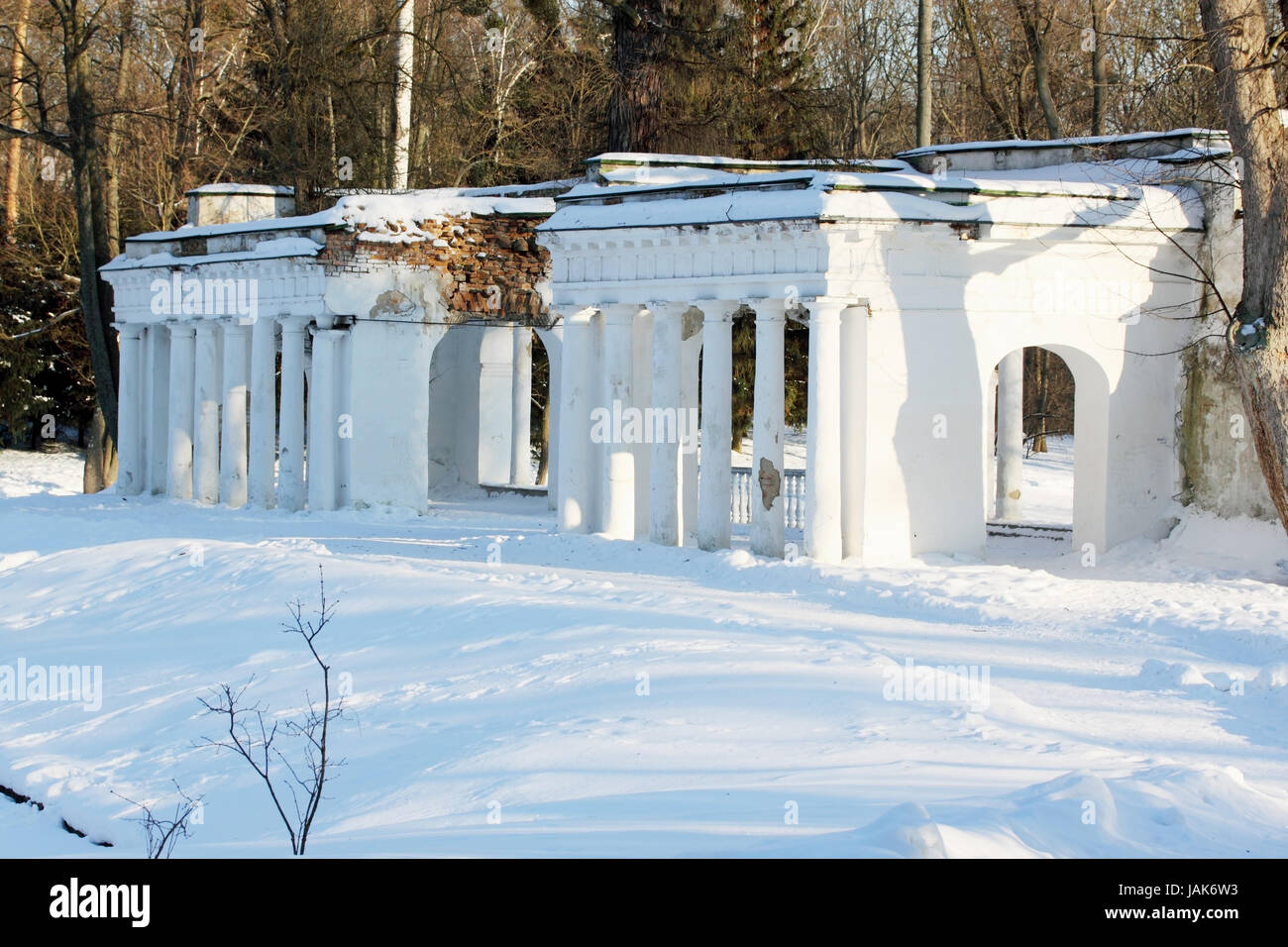 Ancient ruins in the park Alexandria, Ukraine Stock Photo - Alamy