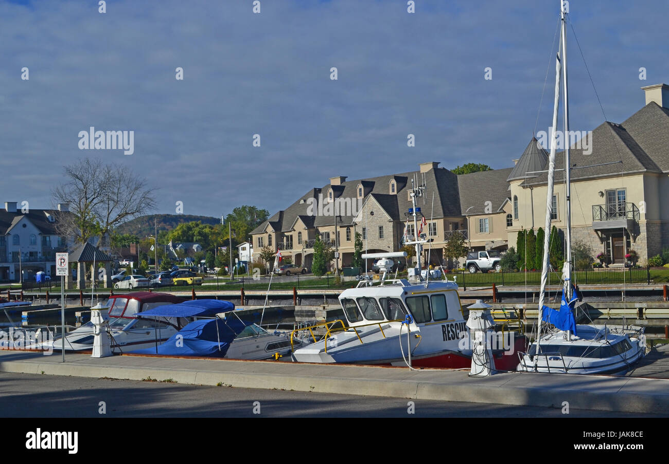 A picture of a yacht harbour in Hamilton, Ontario, Canada with a new ...