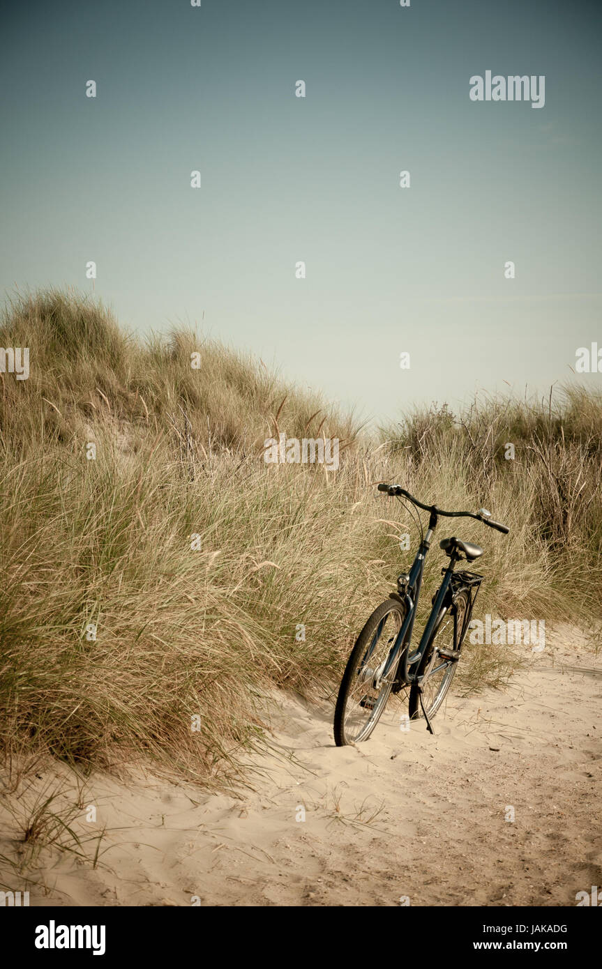 Cycle path stopped hi-res stock photography and images - Alamy