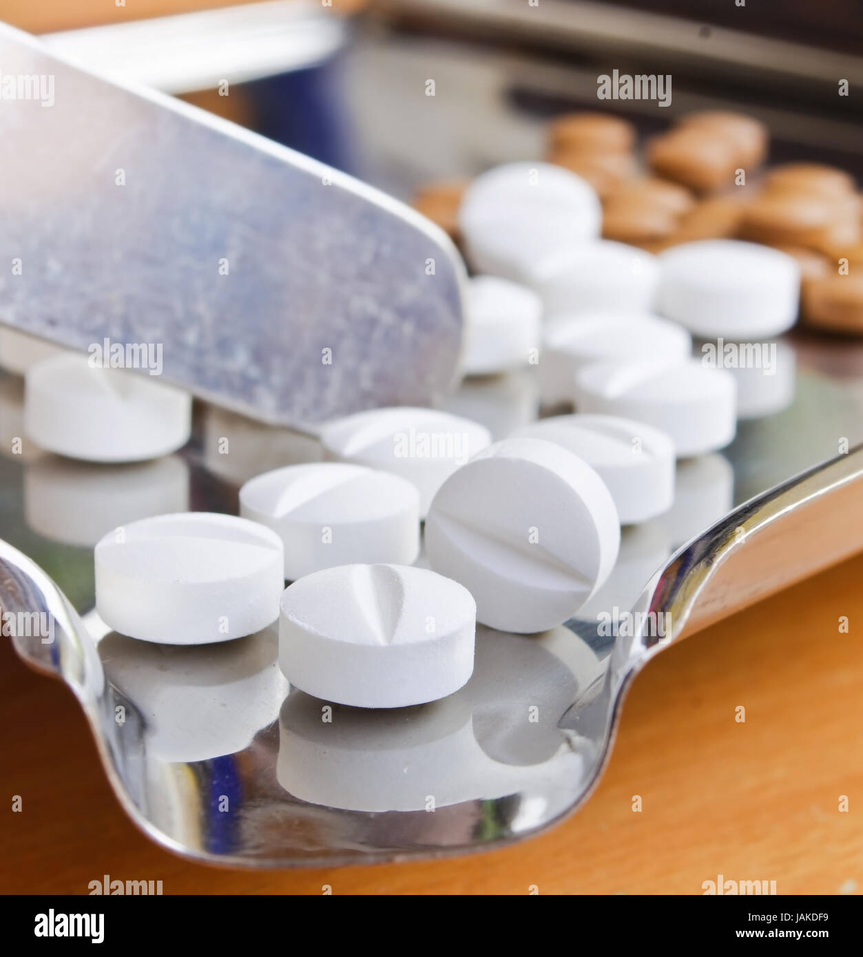 Pharmacy pill counting tray hi-res stock photography and images - Alamy