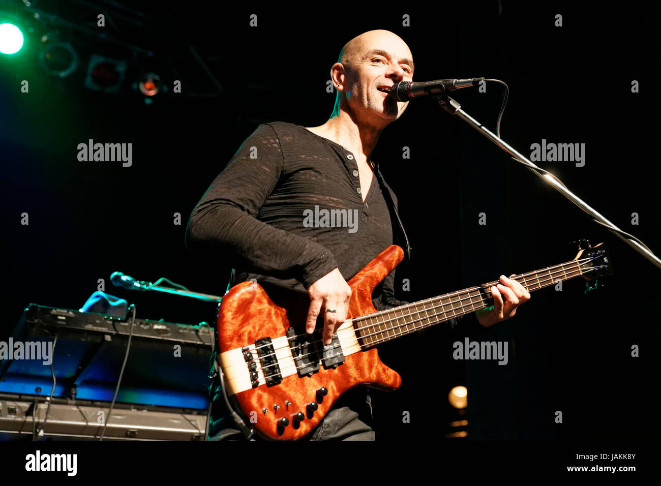 Lka hi-res stock photography and images - Alamy