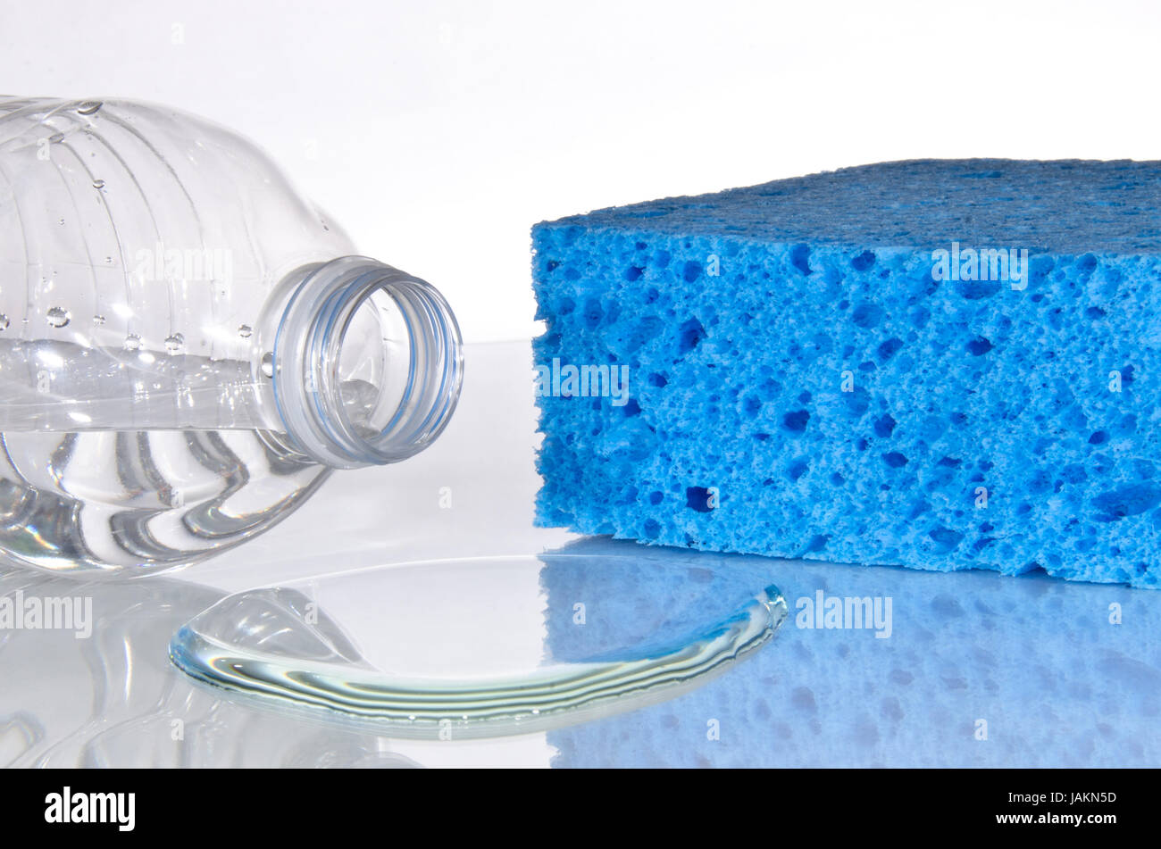Sponge Absorb Water High Resolution Stock Photography and Images - Alamy