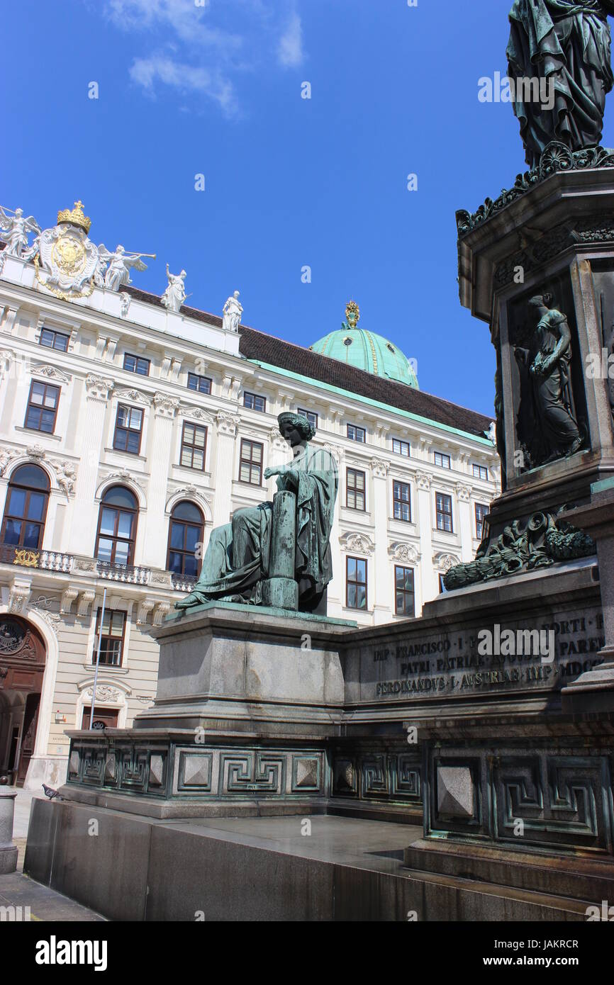 Statuen an der Wiener Hofburg Stock Photo - Alamy