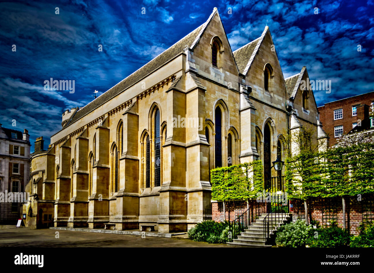 London temple mormon hi-res stock photography and images - Alamy