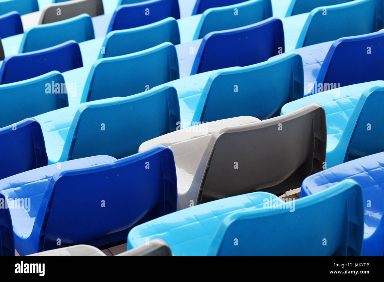 Stadium seats fans crowd row hi-res stock photography and images - Alamy