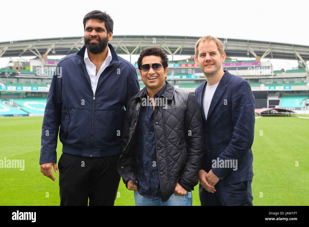 Photocall with the legendary cricketer, Sachin Tendulkar at Kia Oval ...