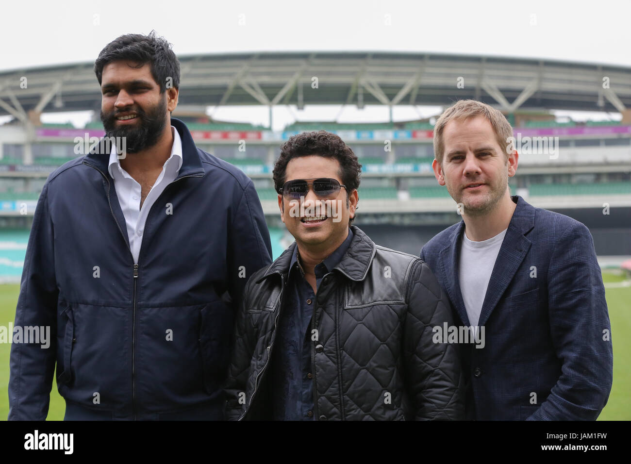 Photocall with the legendary cricketer, Sachin Tendulkar at Kia Oval ...