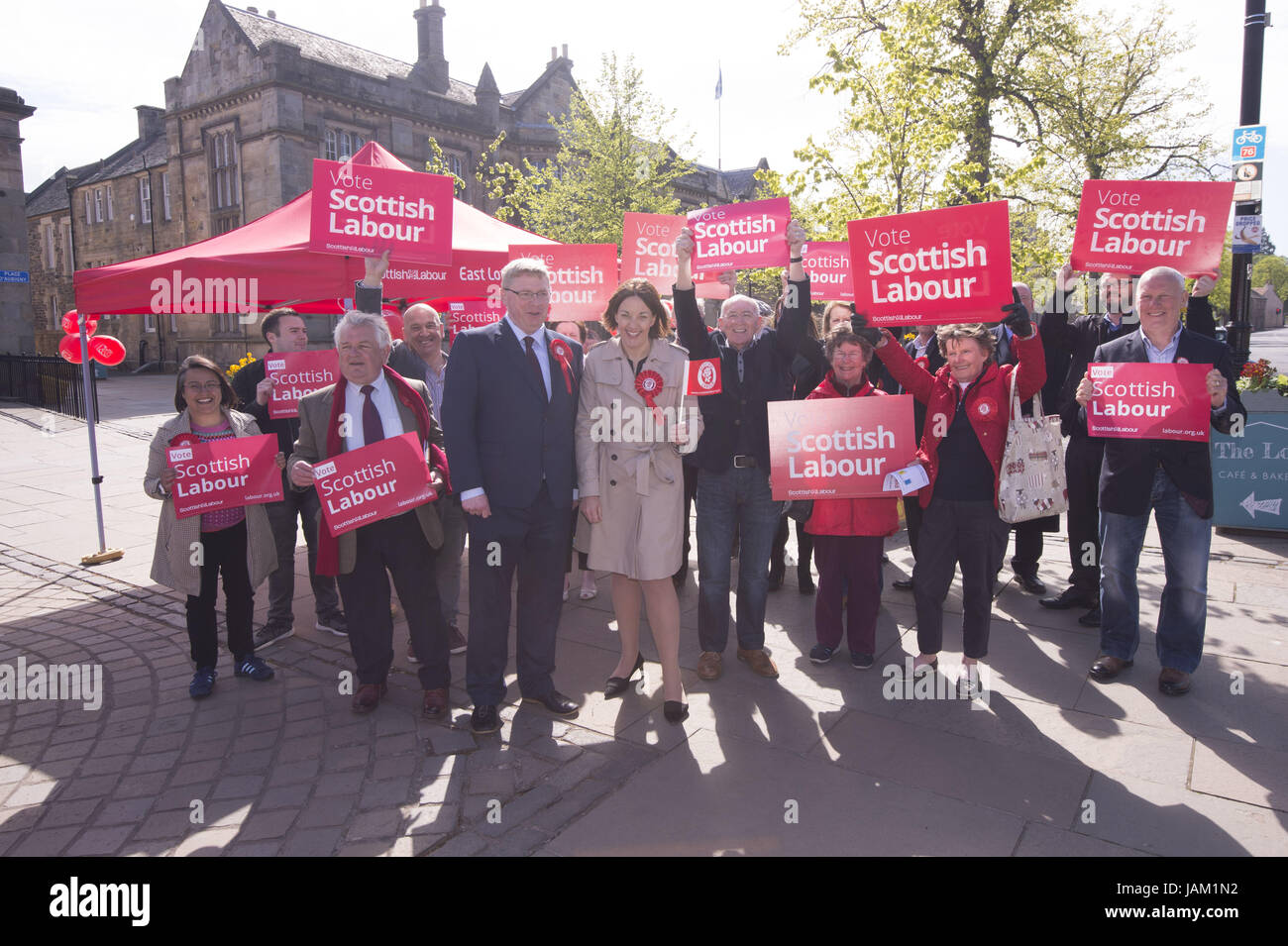 Martin whitfield hi-res stock photography and images - Alamy