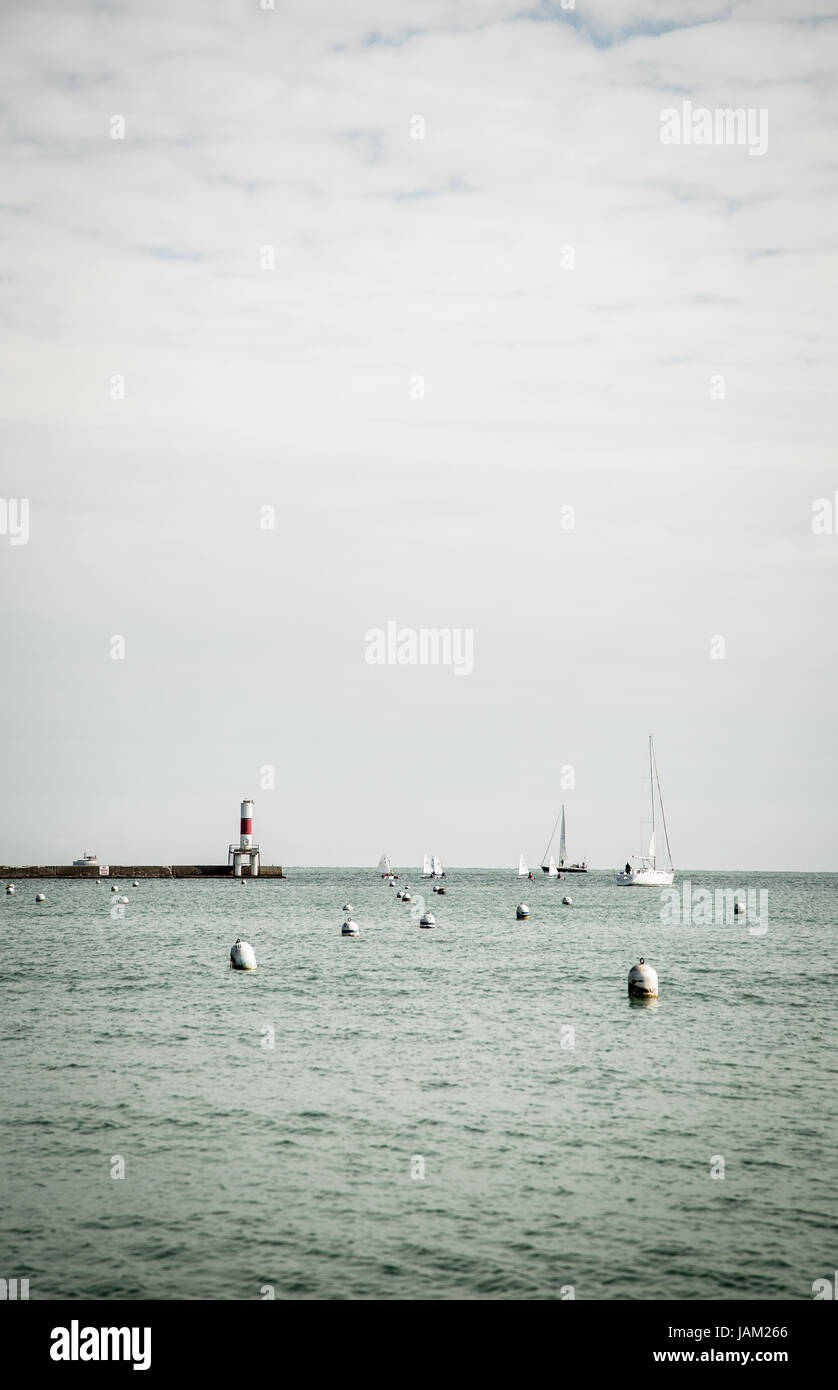 Chicago bay hi-res stock photography and images - Alamy