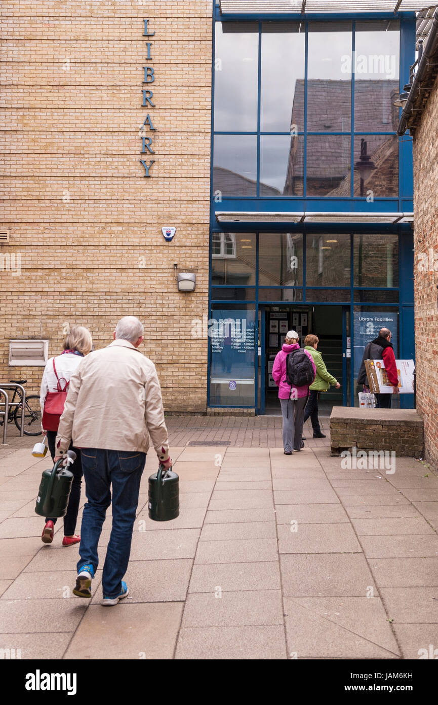 Library uk exterior hi-res stock photography and images - Alamy
