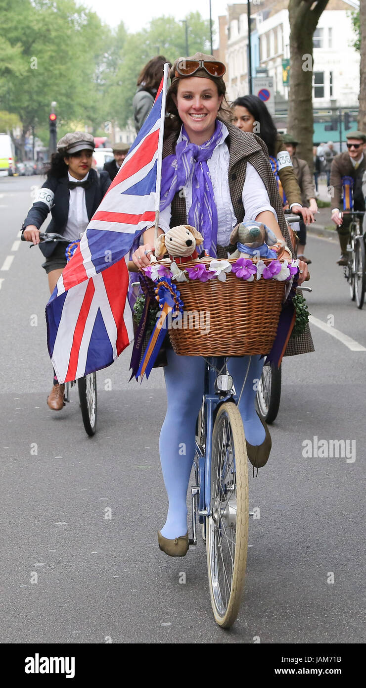 Riders gather for a picnic in Geraldine Mary Harnsworth Park. The Tweed ...