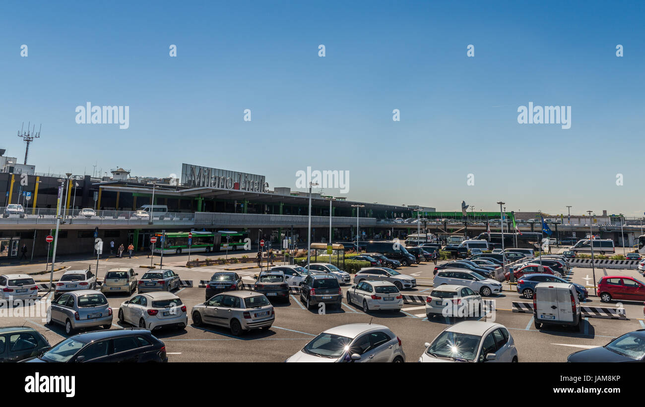 Entrance to Milan's Linate International Airport, Italy Stock Photo - Alamy