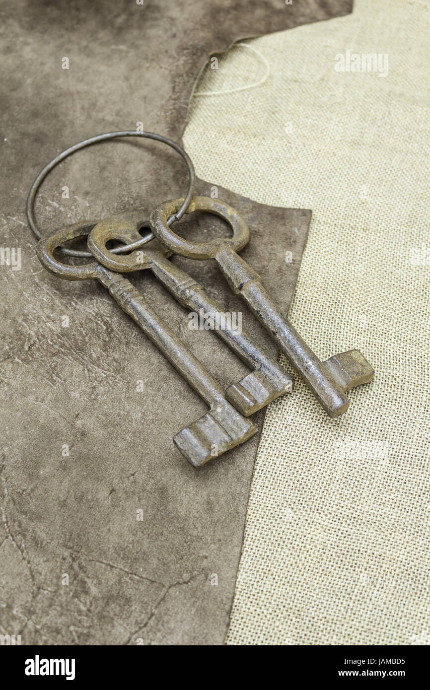 Keys oxidized iron antique table, decorative object Stock Photo - Alamy