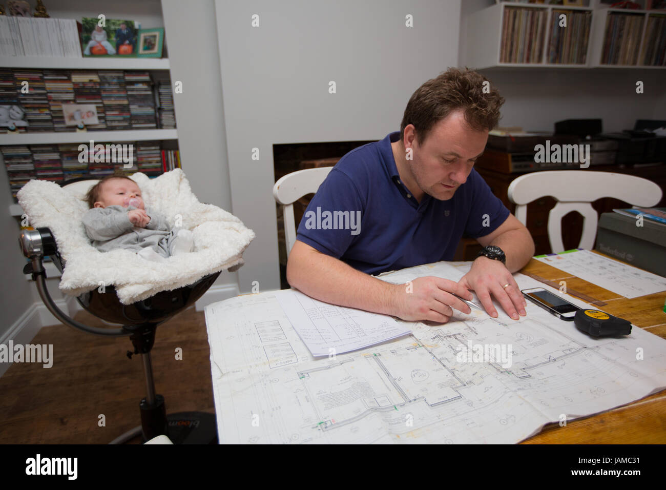 Quantity surveyor table hi-res stock photography and images - Alamy