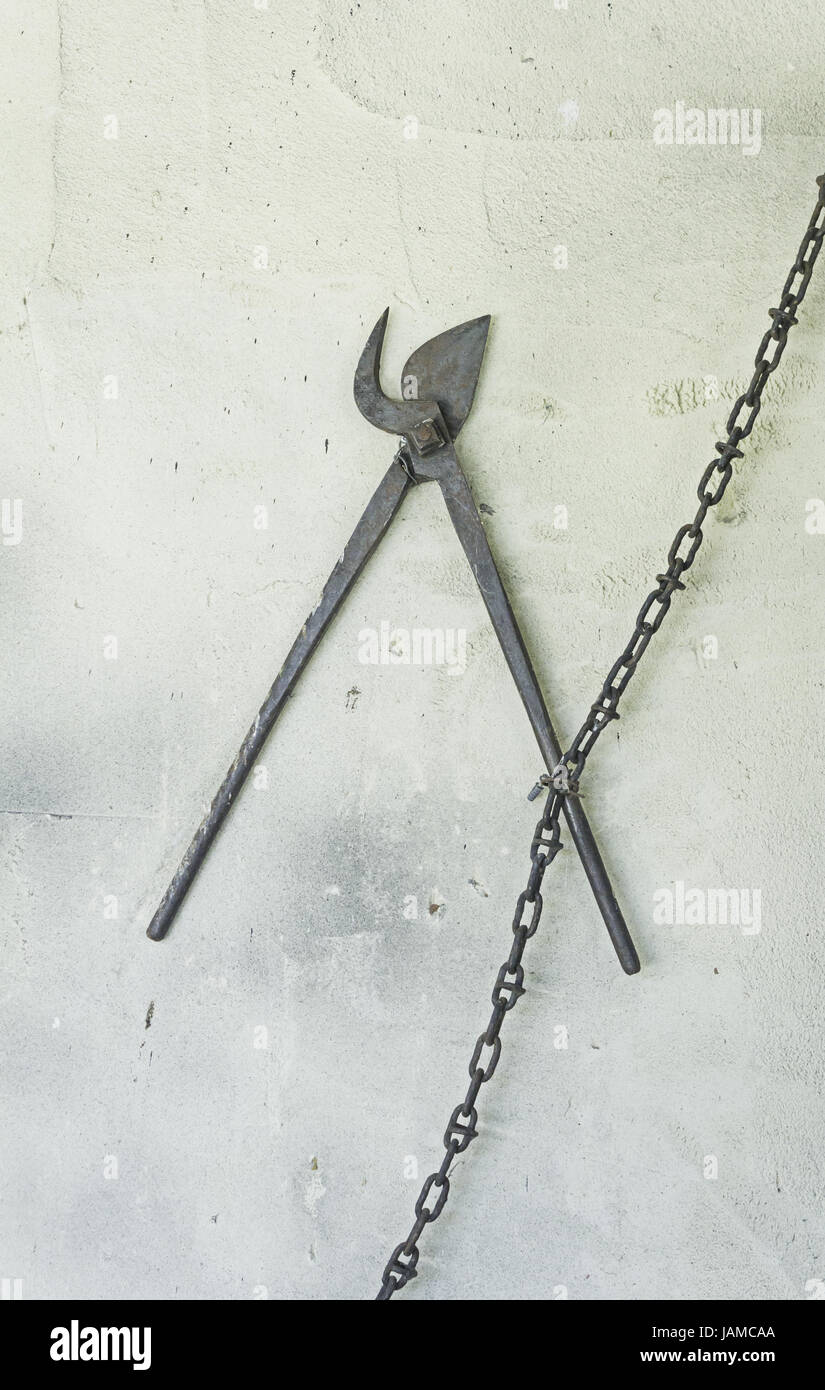 Steel shear wall of industrial workshop, object Stock Photo - Alamy