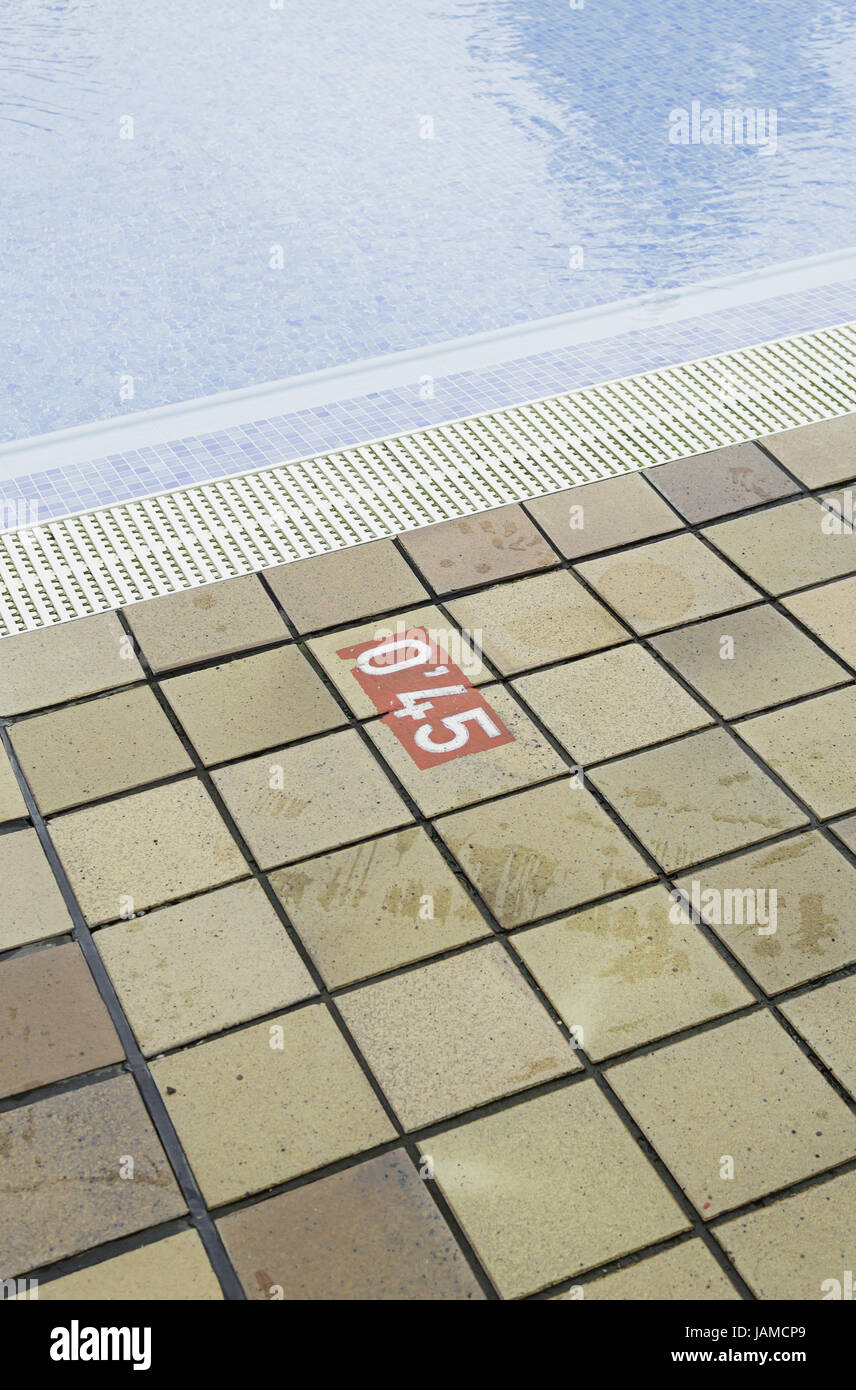 Symbol height pool, fun and summer vacation Stock Photo - Alamy