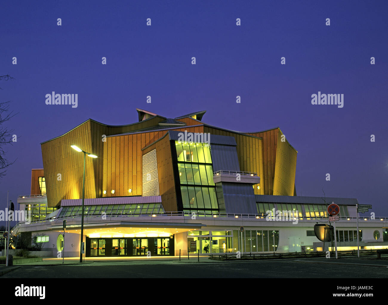 Chamber Lighting High Resolution Stock Photography and Images - Alamy