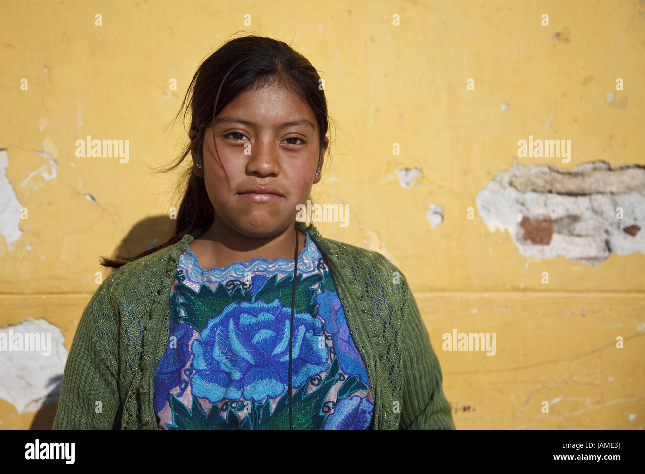 Maya girl chiapas mexico hi-res stock photography and images - Alamy